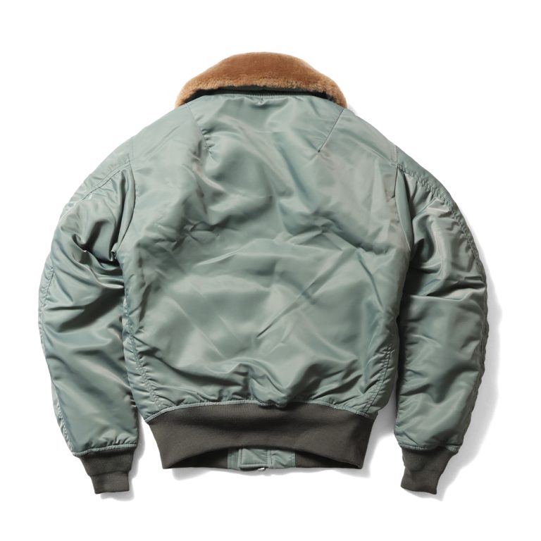 改良が重ねられたB-15シリーズの最終型『B-15Dフライトジャケット』 ｜ HOUSTON-BOOK